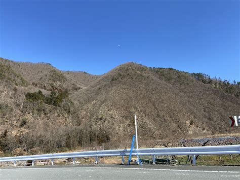 甲斐旭山砦 甲斐旭山城 の解説黒駒の戦いを見下ろした御坂道の監視山城 お城解説日本全国1300情報城旅人