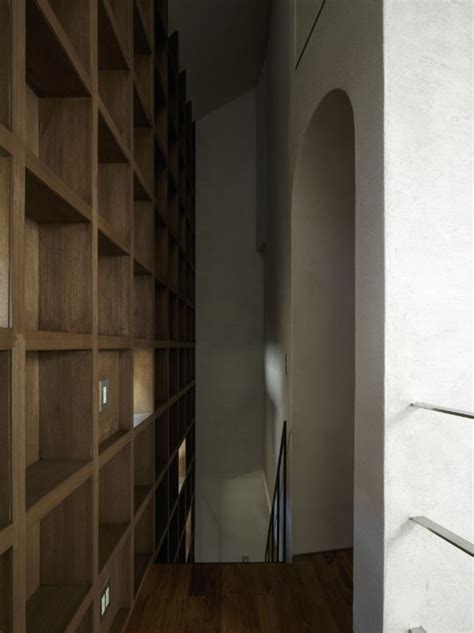 A Japanese Manga Artist S House By Tan Yamanouchi And Awgl In Tokyo