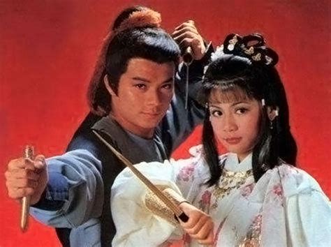 从江南七怪眼里的“愚笨”，到最后的“侠之大者”，郭靖经历什么百科ta说