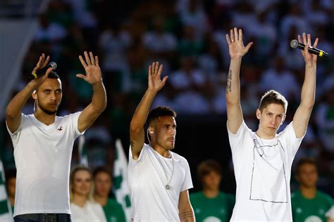 Homenaje A La Vida Sobreviviente De La Tragedia De Chapecoense Inspiró