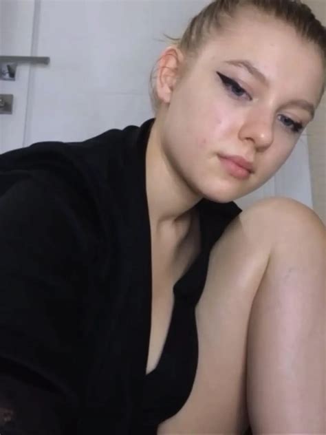 Zum Ersten Mal Anal Fingern Xhamster