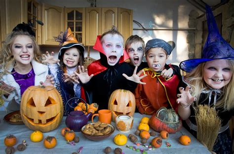 Ideas Fiesta Infantil Halloween Para Niños Con Decoración Sencilla Y Casera