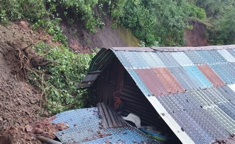 Lluvias Arrasan Con Viviendas En Chicahuaxtla Reportan Deslaves En