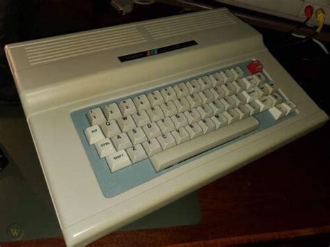 Tandy Radio Shack Color Computer 3 512k Joystick And Coco Sdc Fully Tested 4542802652