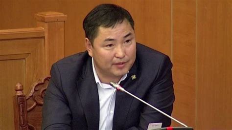 Б Пүрэвдорж Би зуудаг нохой шүү