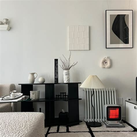 쩡이 🩶 집꾸미기 🏠 홈카페 ☕️ 🖤🤍 벌써 해가 바뀌었다니 믿기지가 않네 🙃 다들 2025년 새해는 잘 맞이하고 계신가요