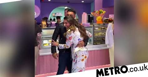 Watch Apprentice Winner Harpreet Kaur Confirms Romance With Co Star Akshay Thakrar Metro Video