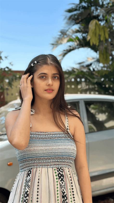 Urvi Singh Rtwittercelebs