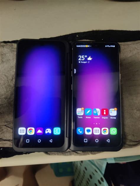 LG V With Dual Screen Mobile Phones Gadgets Mobile Phones Android Phones LG On Carousell