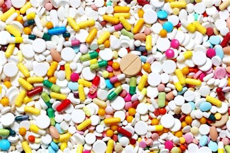 БЕРЛИН ИМА ЗА ЦЕЛ ДА ГО СПРЕЧИ НЕДОСТИГОТ НА ЛЕКОВИ Гласот на Европа