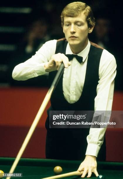 Steve Davis Snooker Player Photos And Premium High Res Pictures Getty Images