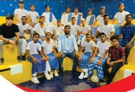 مقام دوم مسابقه تلویزیونی هماهنگ به گروه سرود کانون ولی‌عصر عج میناب