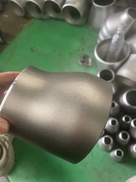 What Is A Pipe Reducer Concentric Vs Eccentric Reducers