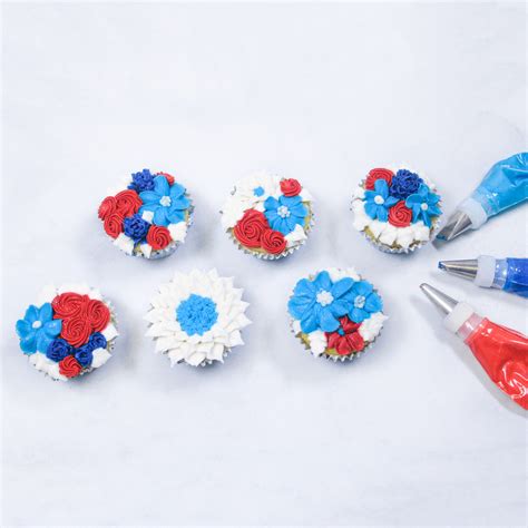 Patriotic Flower Cupcakes