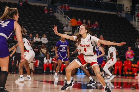 Austin Peay State University Womens Basketball Travels To Mercer
