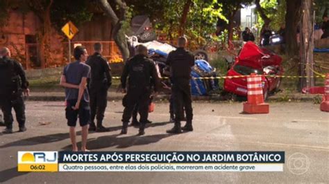 Perseguição Policial Deixa 4 Mortos No Rio Carro E Viatura Capotaram