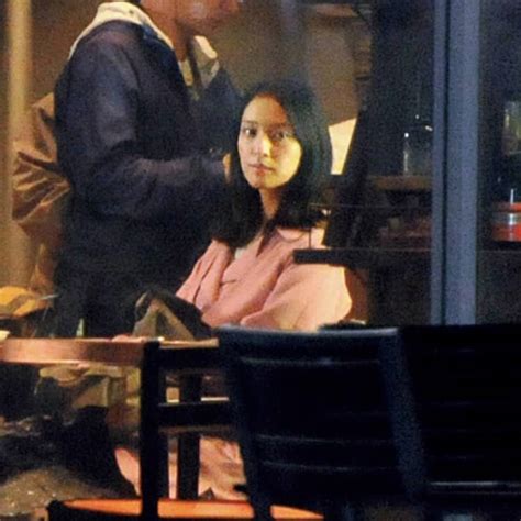 目撃！ハリコミ24 武井咲 これぞまさしく女優魂！妊娠中でもロケはバッチリ Friday（フライデー）