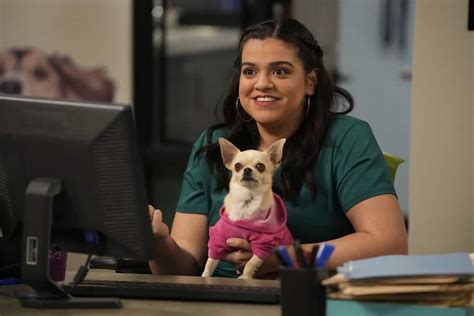 Lopez Vs Lopez Season 1 Episode 1 Photos Pilot Seat42f