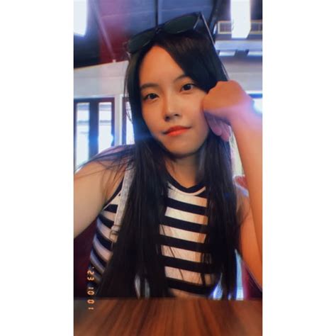 Lin Tzu Ling Tzu 9 • Threads Say More