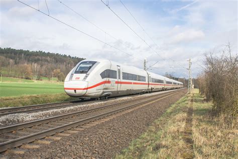 Db Ice 4 Tz 9020 Nach Interlaken Ost Am 5323 Bei Einigen Bahnbilderde
