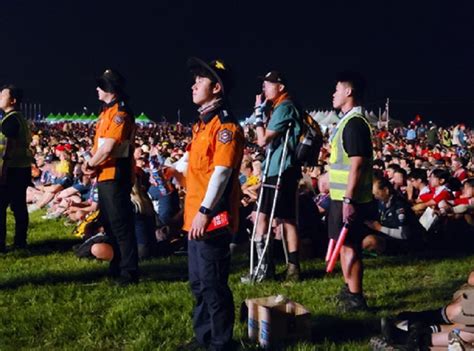 南韓酷暑天氣辦「世界童軍大露營」開營式 83人中暑虛脫暈倒 新浪香港