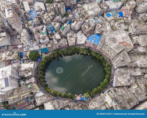 Gol Talab Also Known As Nawab Bari Pukur In Dhaka Bangladesh Royalty