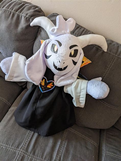 Asriel Is My Most Extra Plush To Date And Frisk Too R Undertale