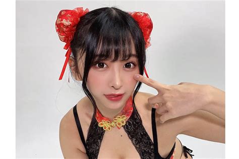 豊満バストもくびれも絶対領域も、すべてが開放された真島なおみのセクシーチャイナに絶賛の声 Entame Next アイドル情報総合