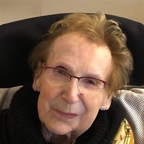 Mme Pierrette Archambault Pépin — Résidence Funéraire Steve L Elkas