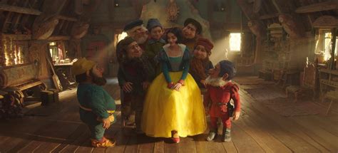 Branca De Neve Primeiras Imagens Do Live Action Da Disney Em Teaser