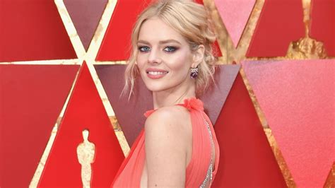 Samara Weaving Y Su Estilo Hollywood