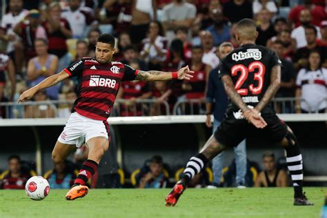 João Gomes do Flamengo ganha destaque em jornal espanholJogada 10