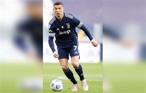 Cristiano Ronaldos Sexual Assault Accuser Says She Suffers From Ptsd