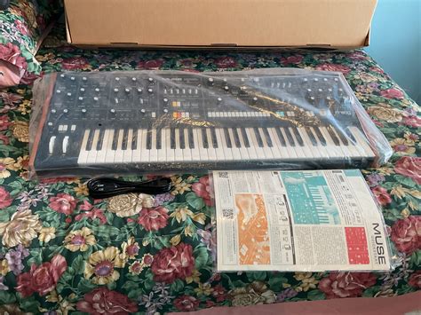 Matrixsynth Moog Muse 8 Voice Analog Synthesizer W Original Box