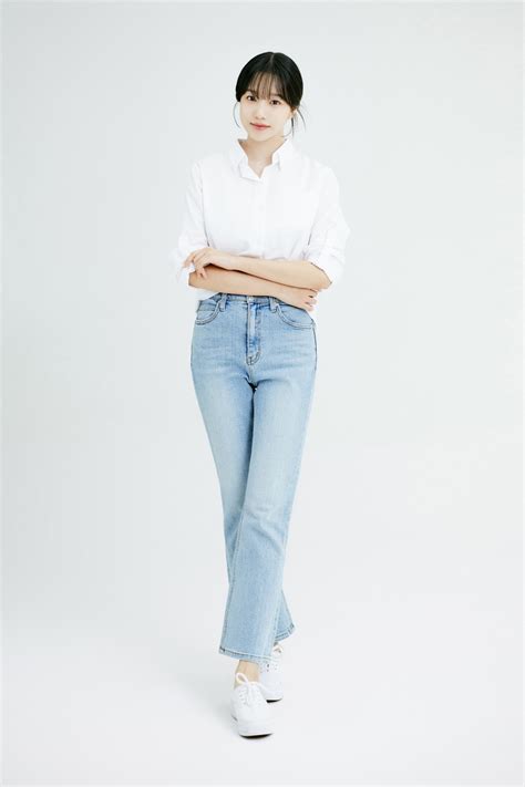 더쿠 조유리jo Yuri New Profile Photo 배우 프로필