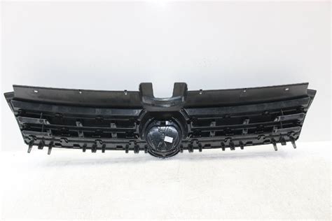 Yahooオークション Vw ゴルフ7 ヴァリアント 5g 純正 グリル フロン