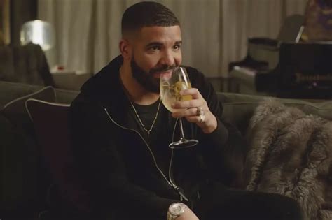 Drakes Best Part Of His Fit Isnt A Chain Its A Wine Glass