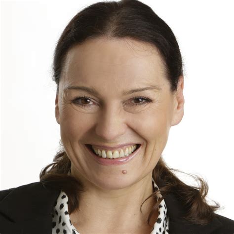 Birgit König Leiterin Corporate Branding Killer Agentur Für Naming Und Branding Xing