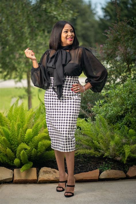Embrace Your Mom Glow Fashion Inspires Confidence Classic Skirt And