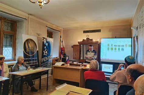 В Симферополе состоялось памятное мероприятие посвященное Дню памяти жертв Холокоста Лента