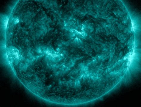 Spaceweather X Class Flare From Ar3848 Directly Facing Earth Jaguar