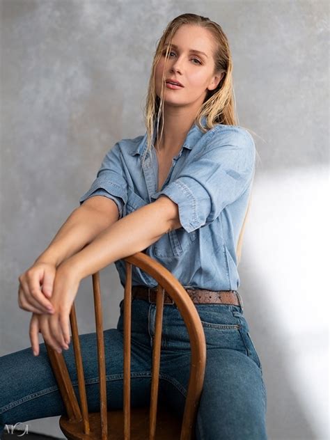 Lucy Kent Zone Models