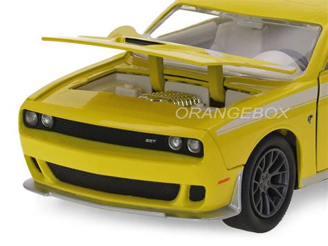Dodge Challenger Srt Hellcat 2015 Power Rangers Figura Jada Toys 124