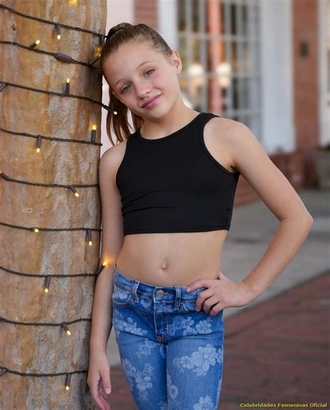 Celebridades Femeninas Oficial Gabriella Mitchell Me Faltaba