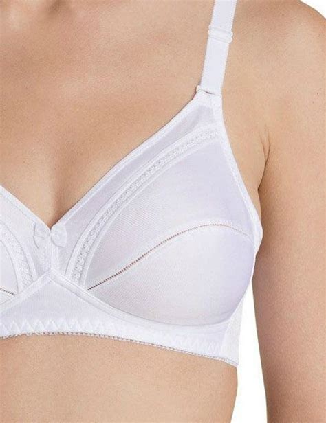 Triumph Claudette 200 Stretch Non Wired Bra Belle Lingerie Triumph