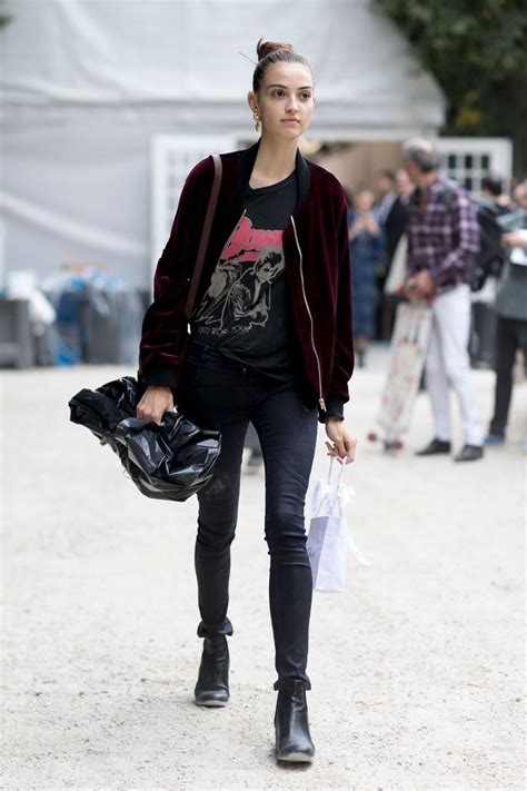 Paris Fashion Week Ss17 Models Off Duty Model Street Style Model