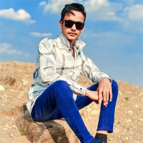 Mohsin Patel Itz Mohsin 123 • Threads Say More