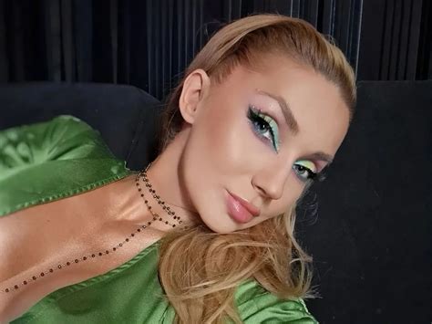 Cleo Odpowiada Na Krytykę Jej Coveru Kory „jestem Zażenowana