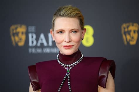 Le Message Caché Derrière Les Bijoux De Corps De Cate Blanchett Aux