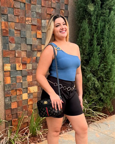 Yasmin Guimarães Yasguimaraess • Instagram Photos And Videos